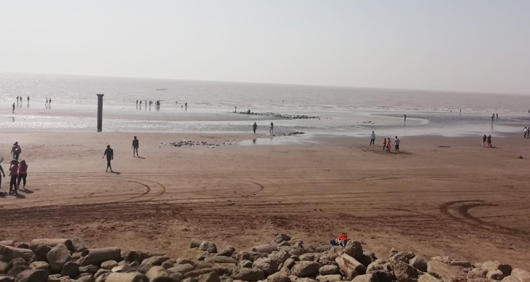 Hazira Beach Surat (Location, Activities, Night Life, Images, Facts ...