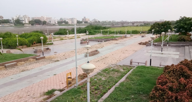 Tapi River Front Surat (Entry Fee, Timings, Images & Location) - Surat ...